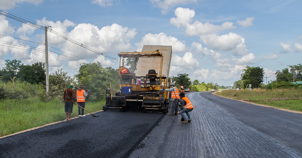 SCI: Artificial aggregate improves road safety