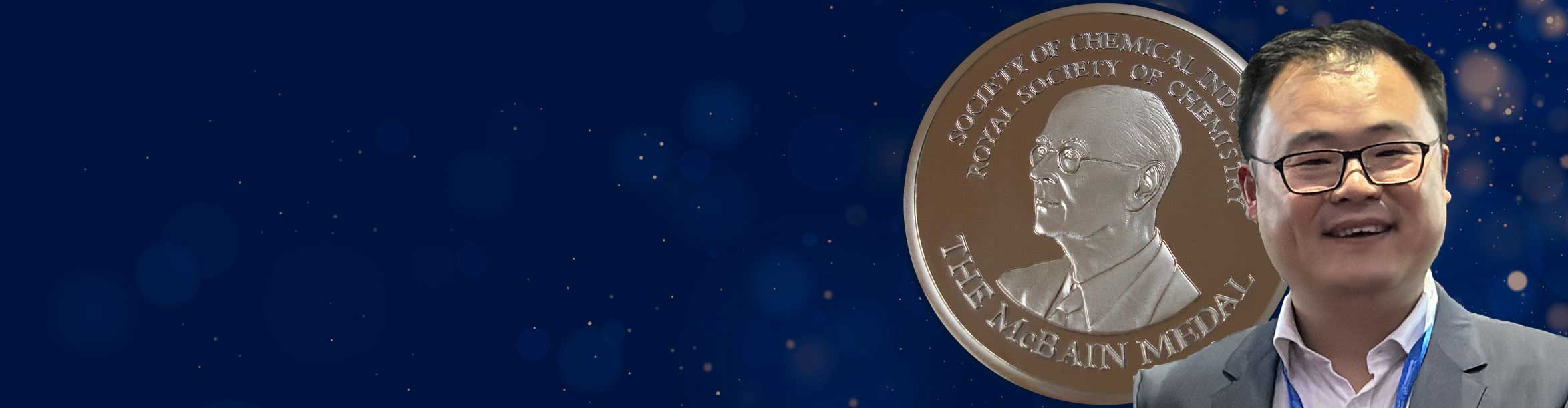 Report: Professor Jason Zhang receives 2023 McBain Medal